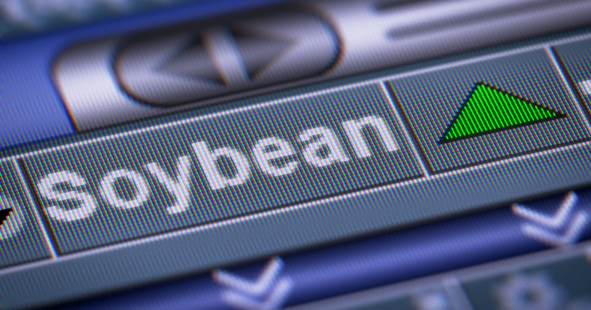 USDA forecasts tighter soybean supplies