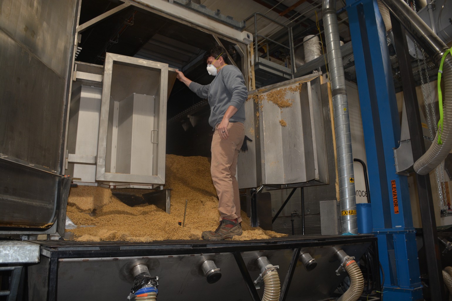 North Carolina malthouse prefers local farmers and crops ready to grow