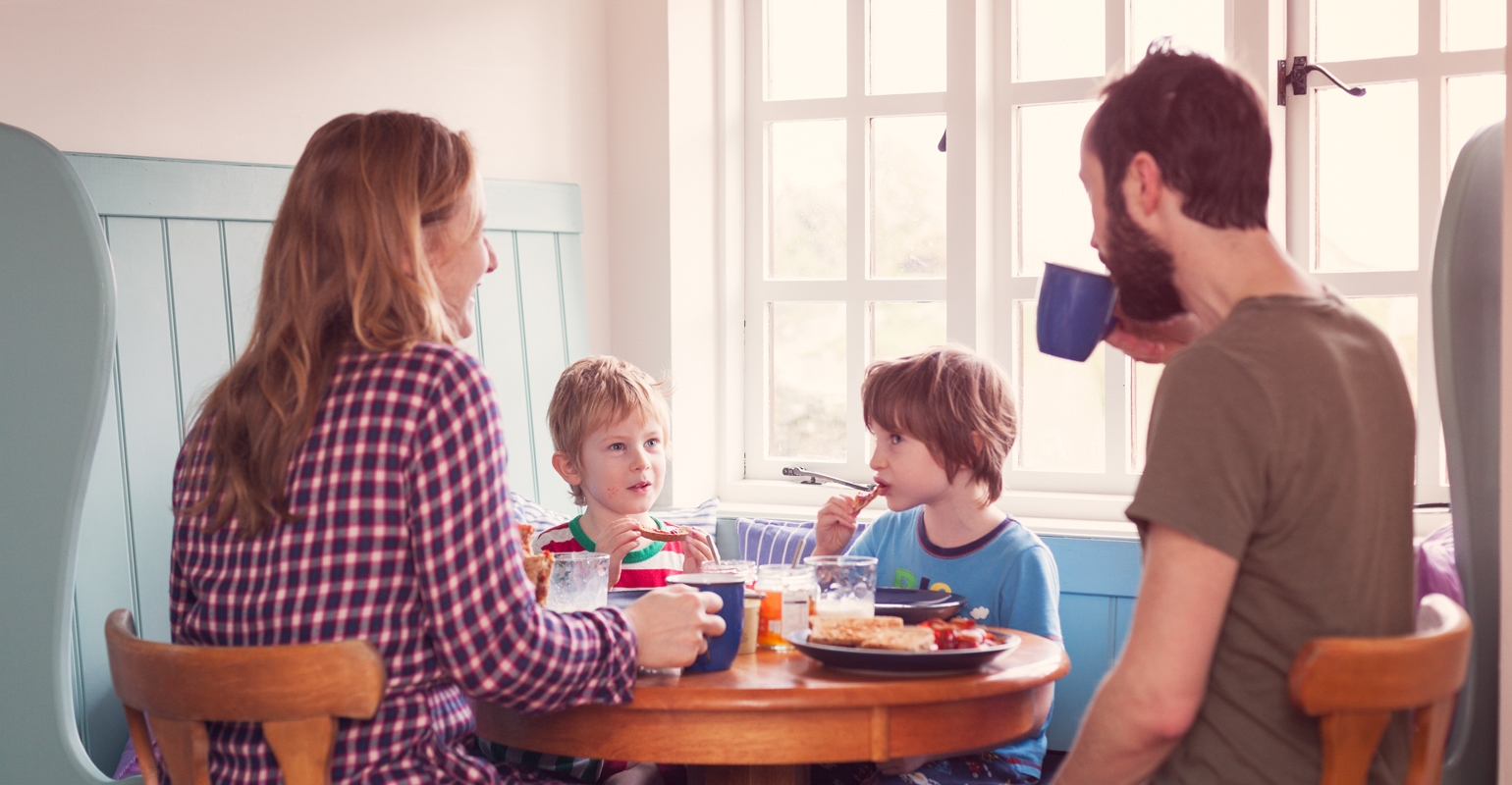 Most Americans eating at home more often