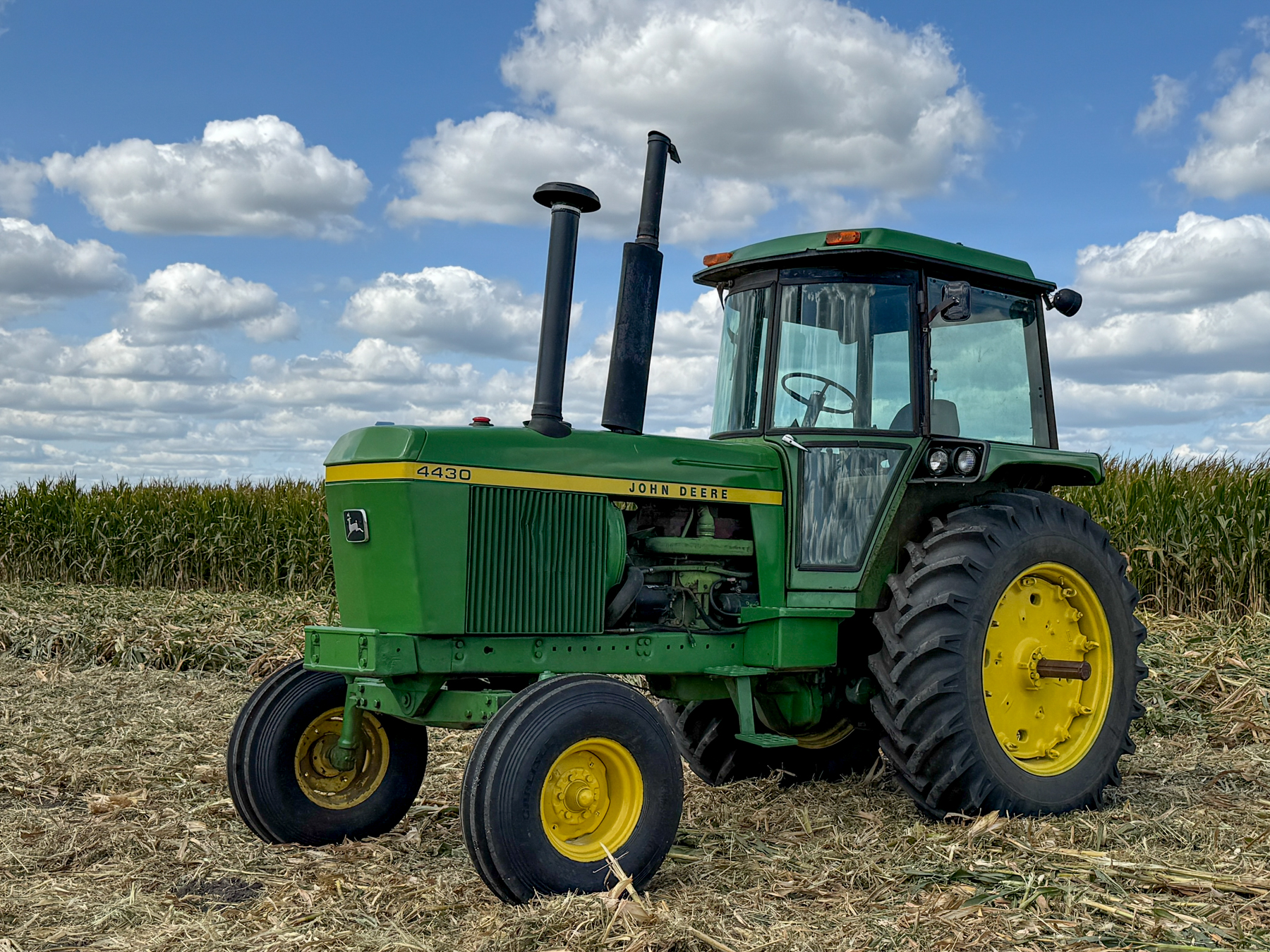 John Deere 4430: A glimpse into 1970s farming