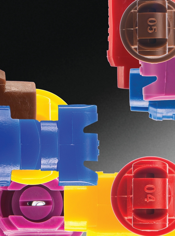 High-tech spray nozzles target glyphosate resistant weeds | Farm Progress