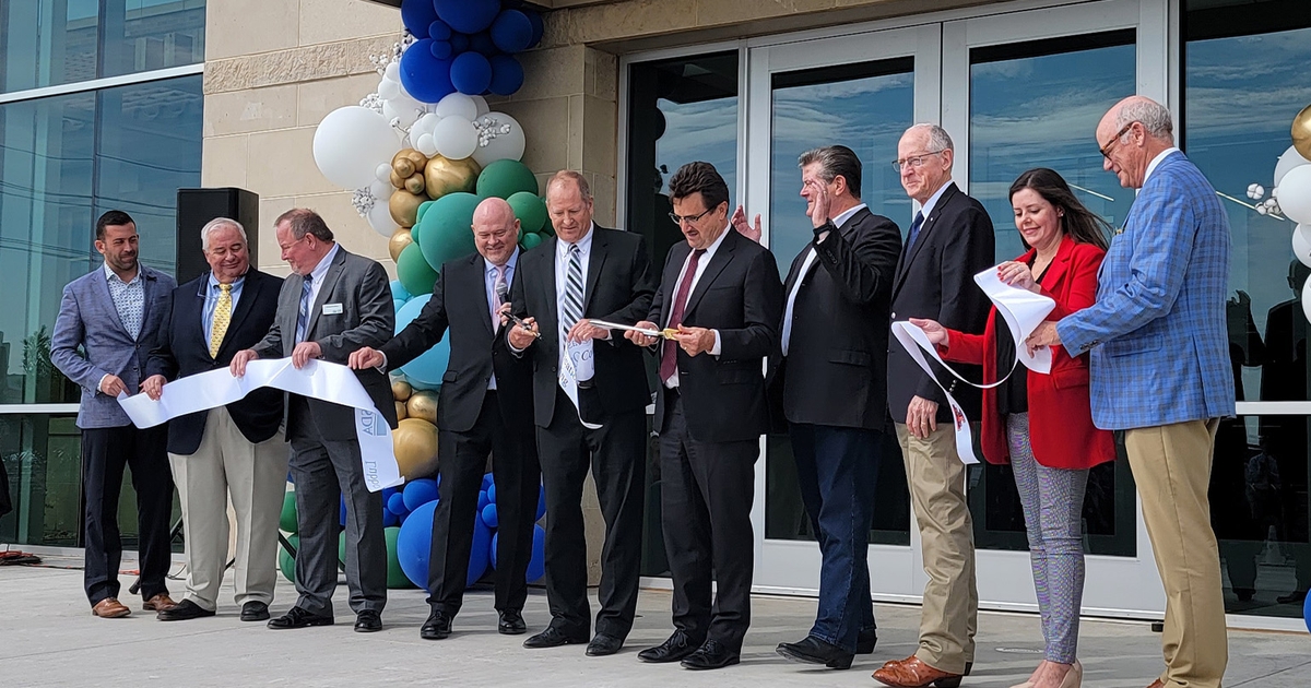 USDA-AMS holds ribbon-cutting at new cotton complex | Farm Progress