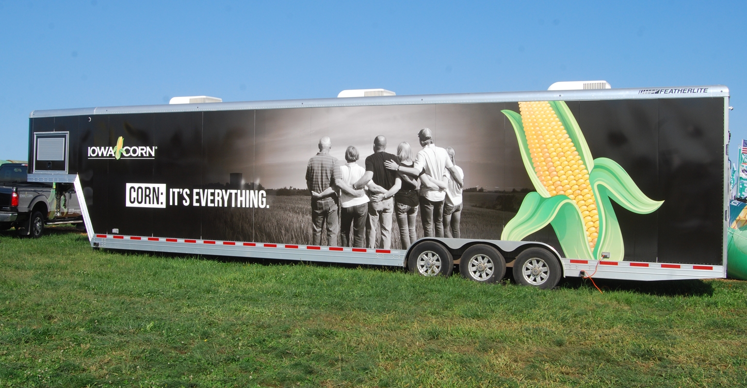 Vote for a corn checkoff director