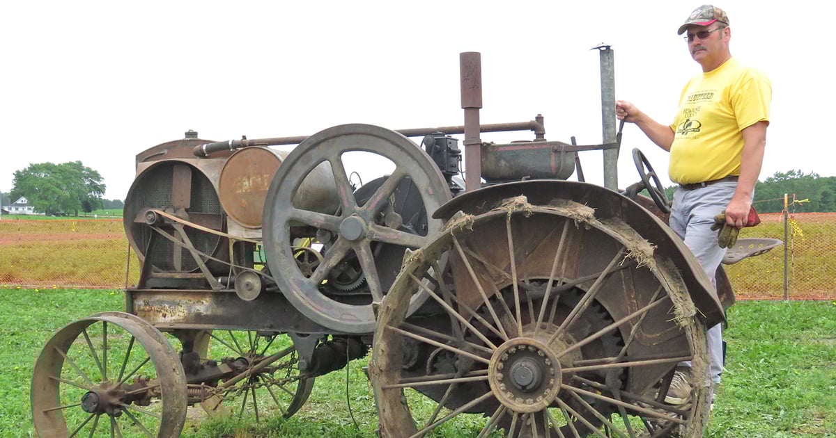 Algoma farmer treasures 100-year-old Eagle tractor