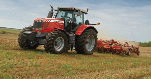 Equipment Forum: Massey introduces combines, tractors | Farm Progress