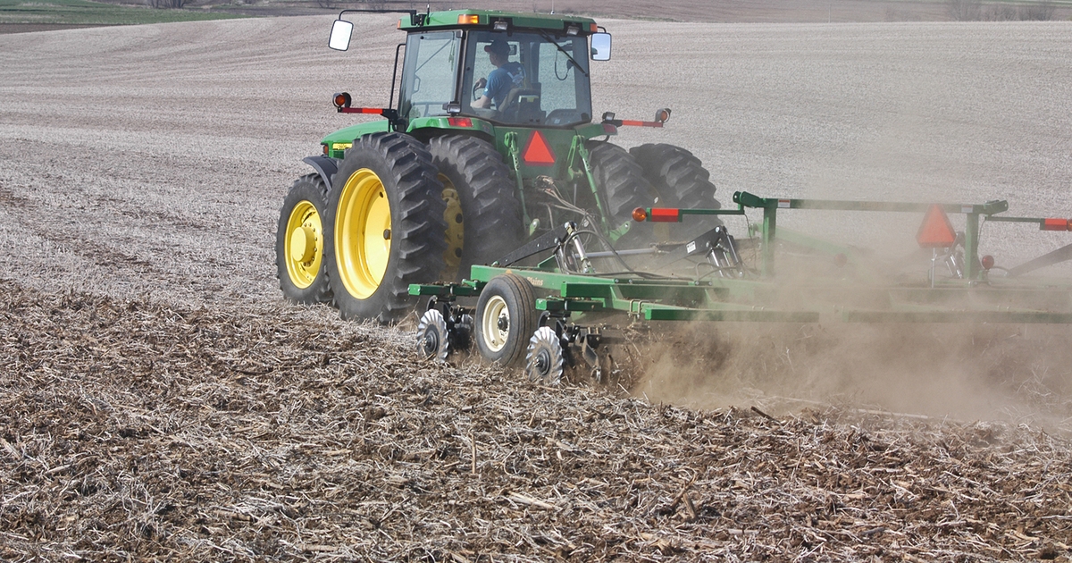 4 factors to consider when choosing your fall tillage tool