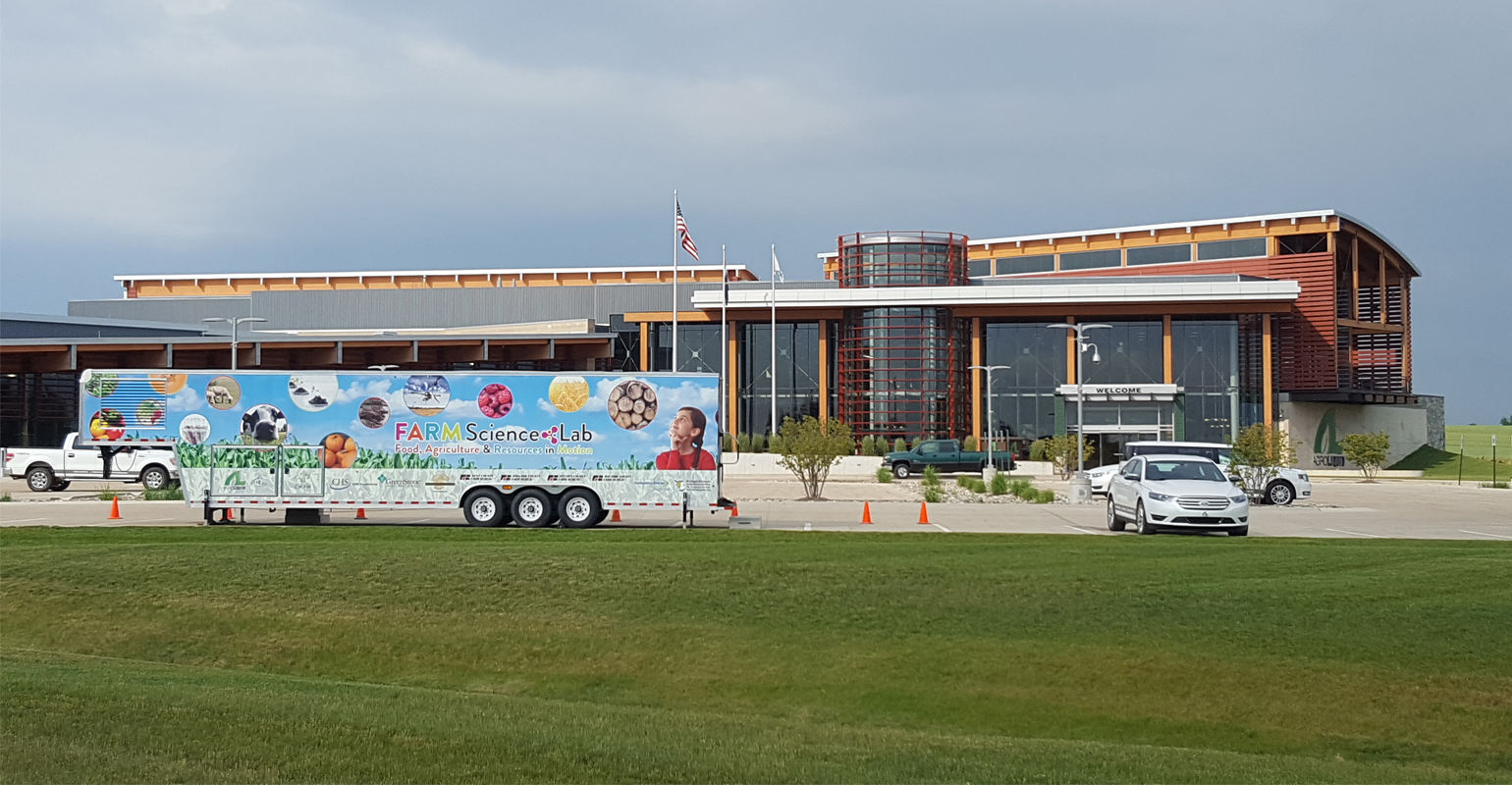 FARM Science Lab brings ag learning to elementary schools