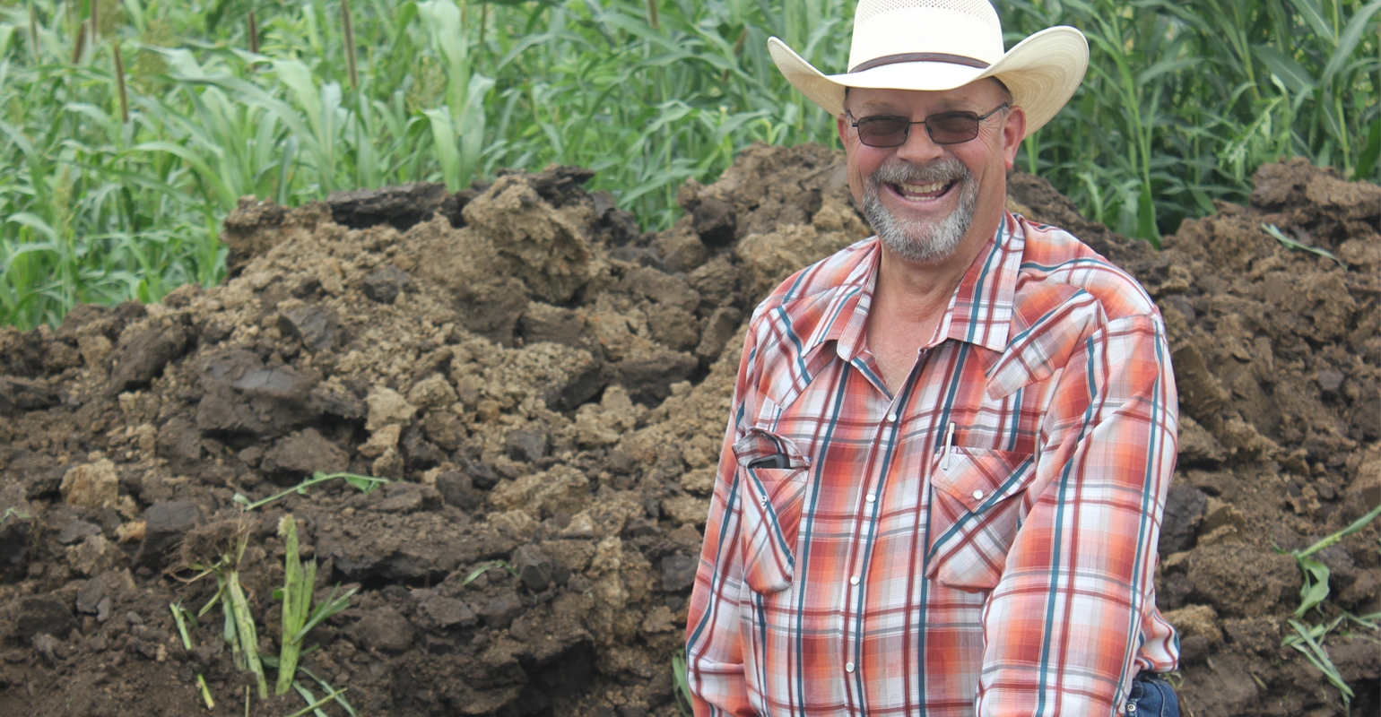 Carbon-load to regenerate soil