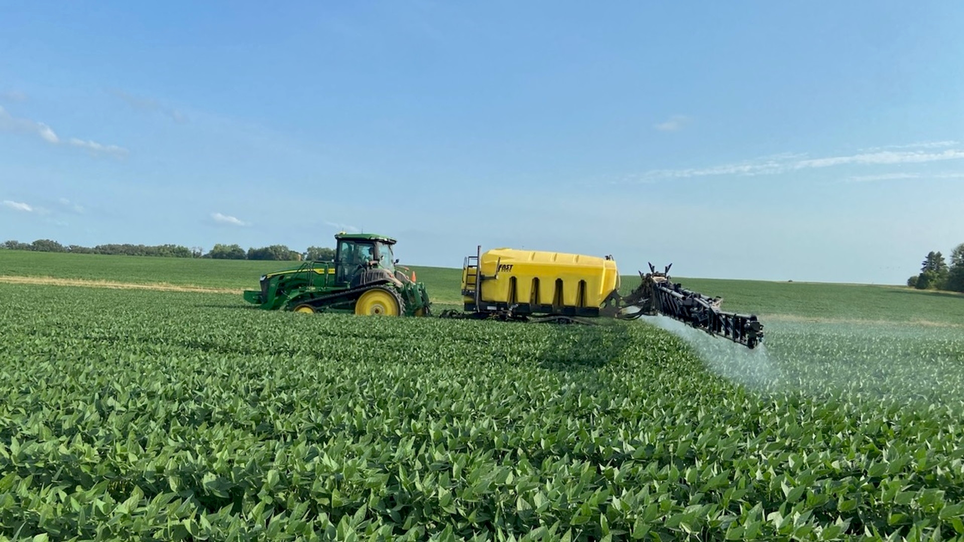 Fast 3,200 Gallon Sprayer - Cover More Acres