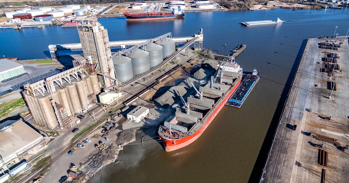 Corn leads U.S. grain export inspections higher