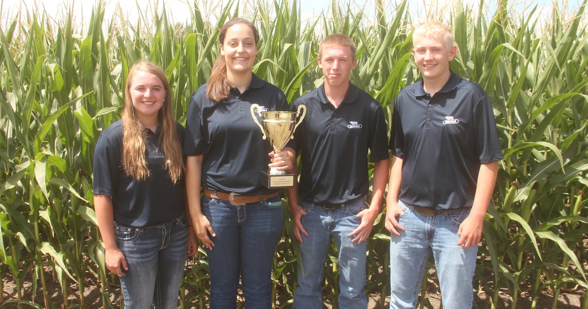 Winning teams in 2017 Iowa Crop Scouting Competition | Farm Progress