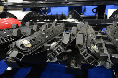 Geringhoff rolls out two new corn heads, soybean flex draper