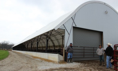 4 tips for managing manure from beef hoop buildings