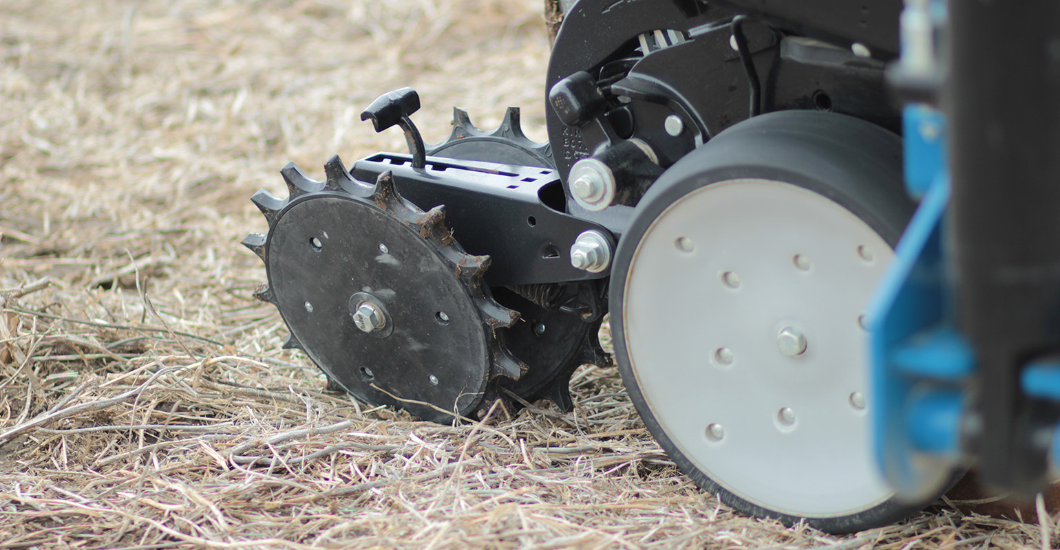 The new kinze(r) closing wheel