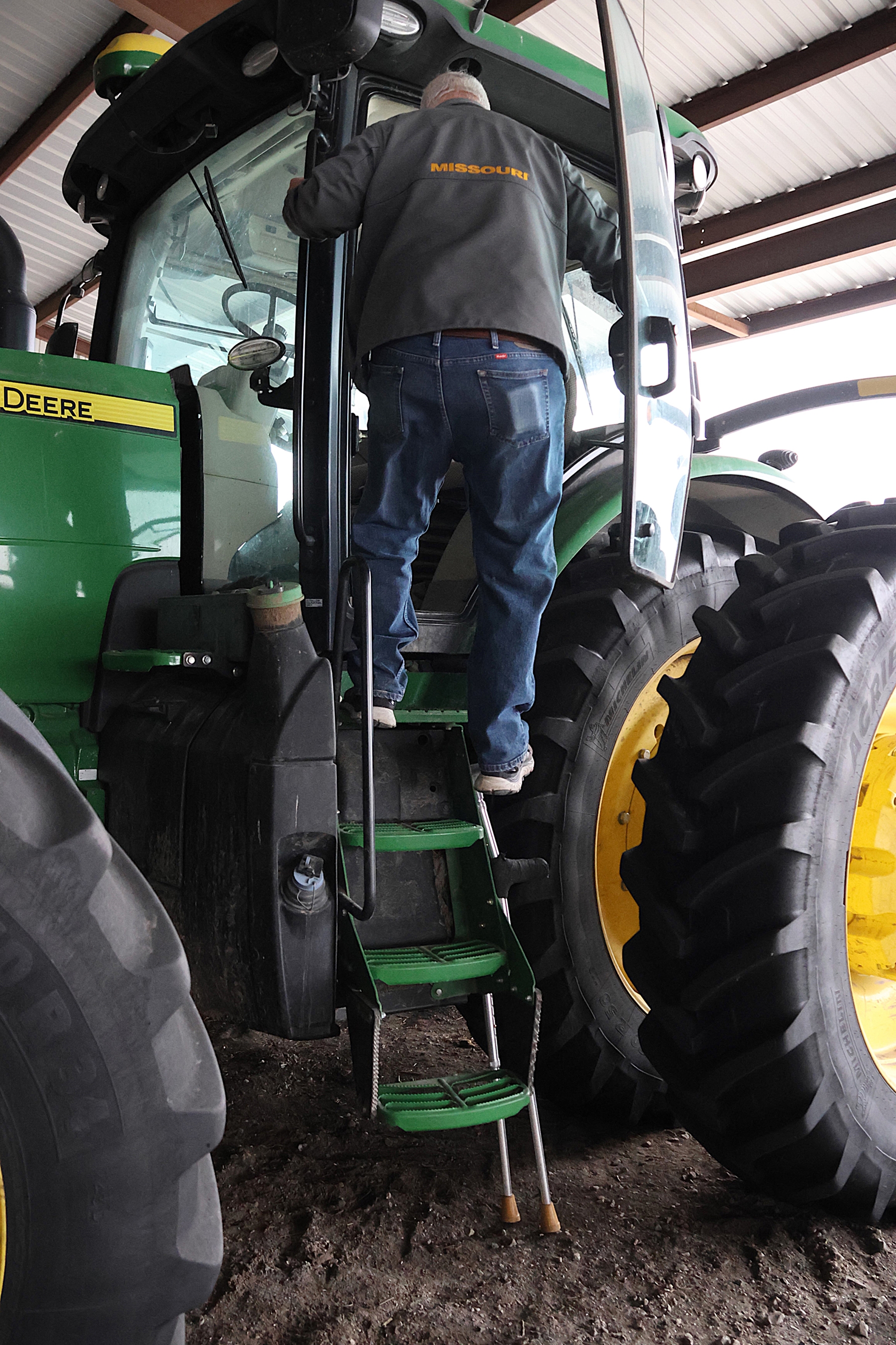 Overcome injury, find way to farm