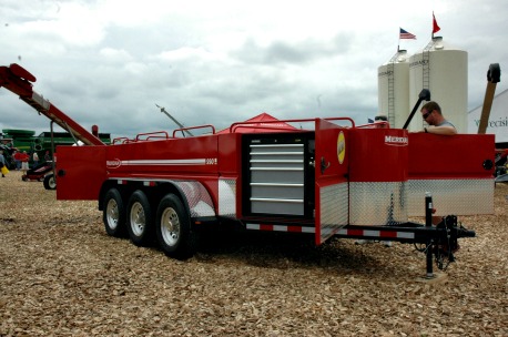 Portable Grain Storage Shown At Farm Progress Show