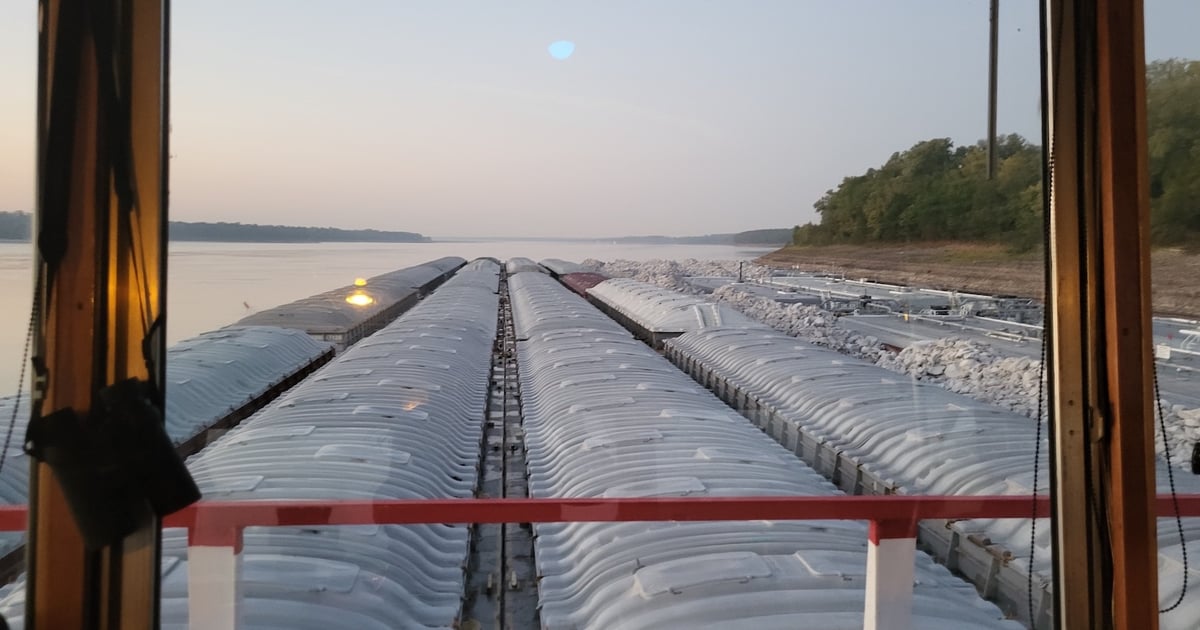 ‘It’s disastrous’: Barge captain explains transportation woes