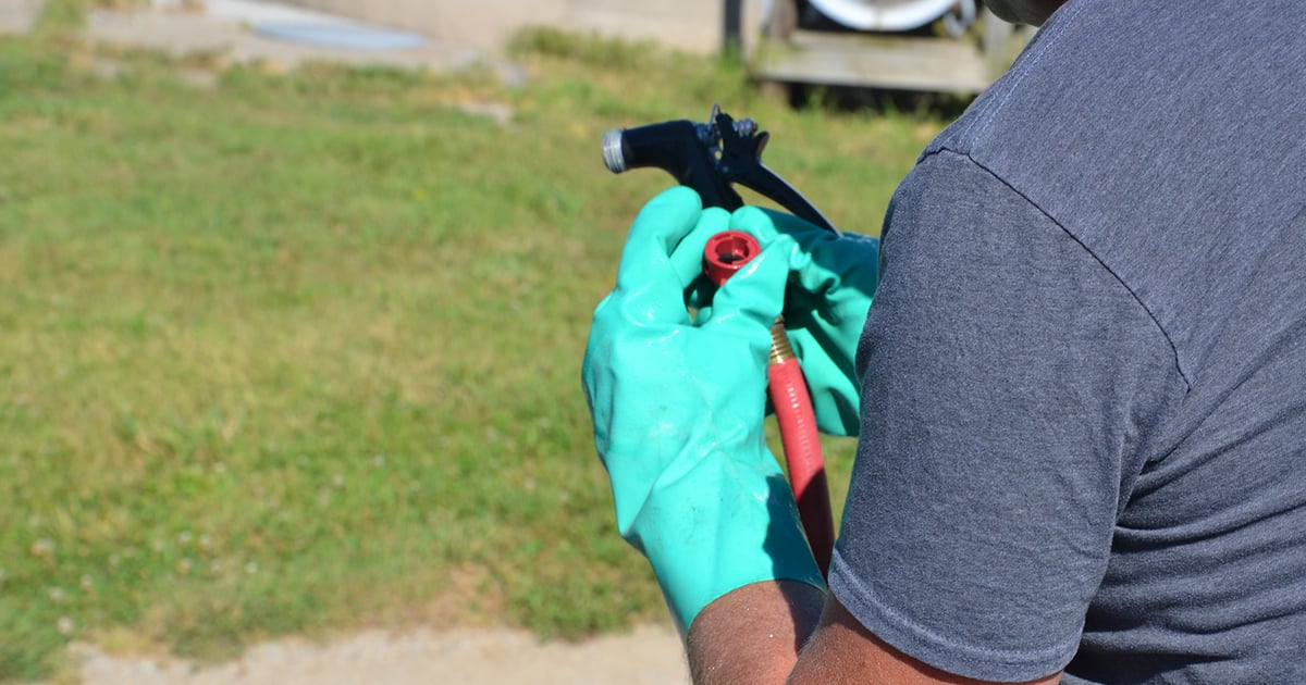 3 no-nos when it comes to herbicides, sprayers