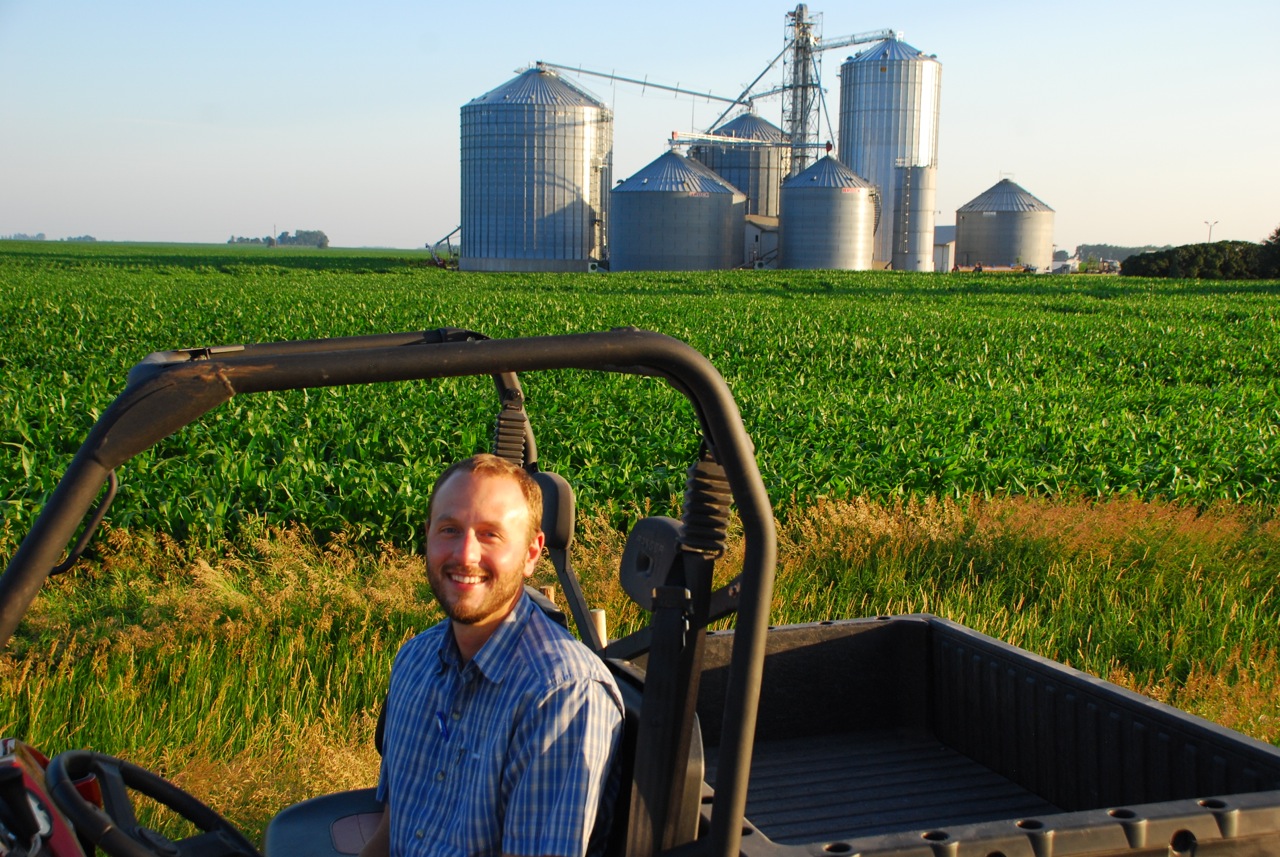 Corn, soybean farmer boosts manager role to grow and sustain business