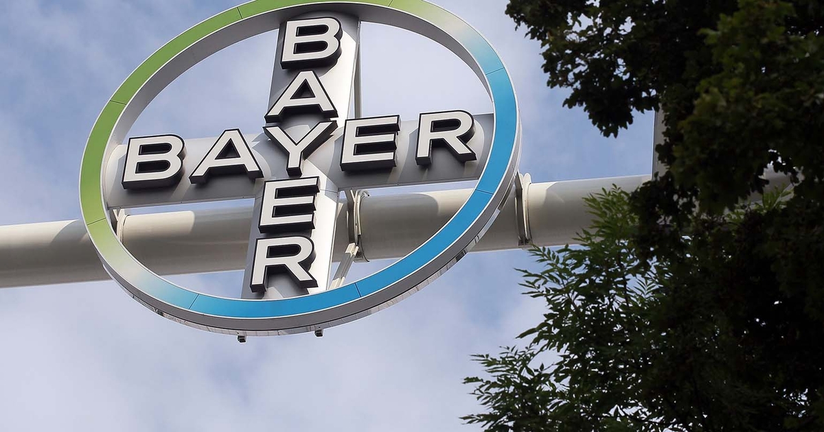 Bayer stock slumps after cost-cutting announced