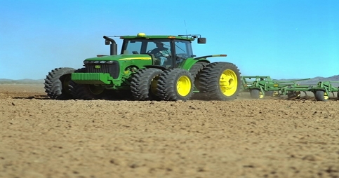 Tractor rollovers deadliest injury incident on farms | Farm Progress