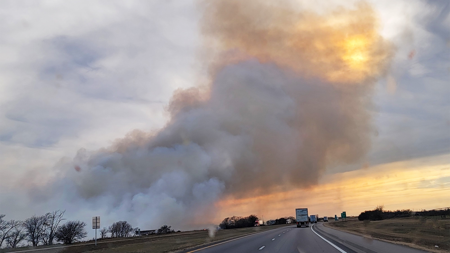 Wildfire danger warning as hot, dry conditions persist
