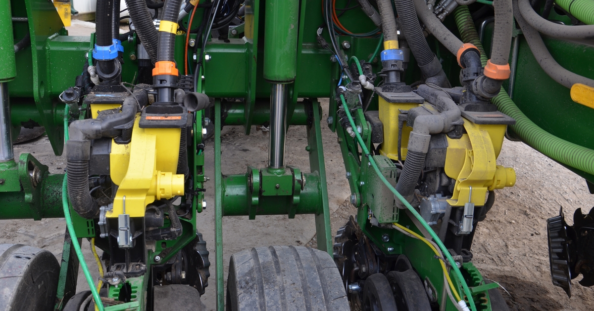 Farmer finds fit for multi-hybrid planting