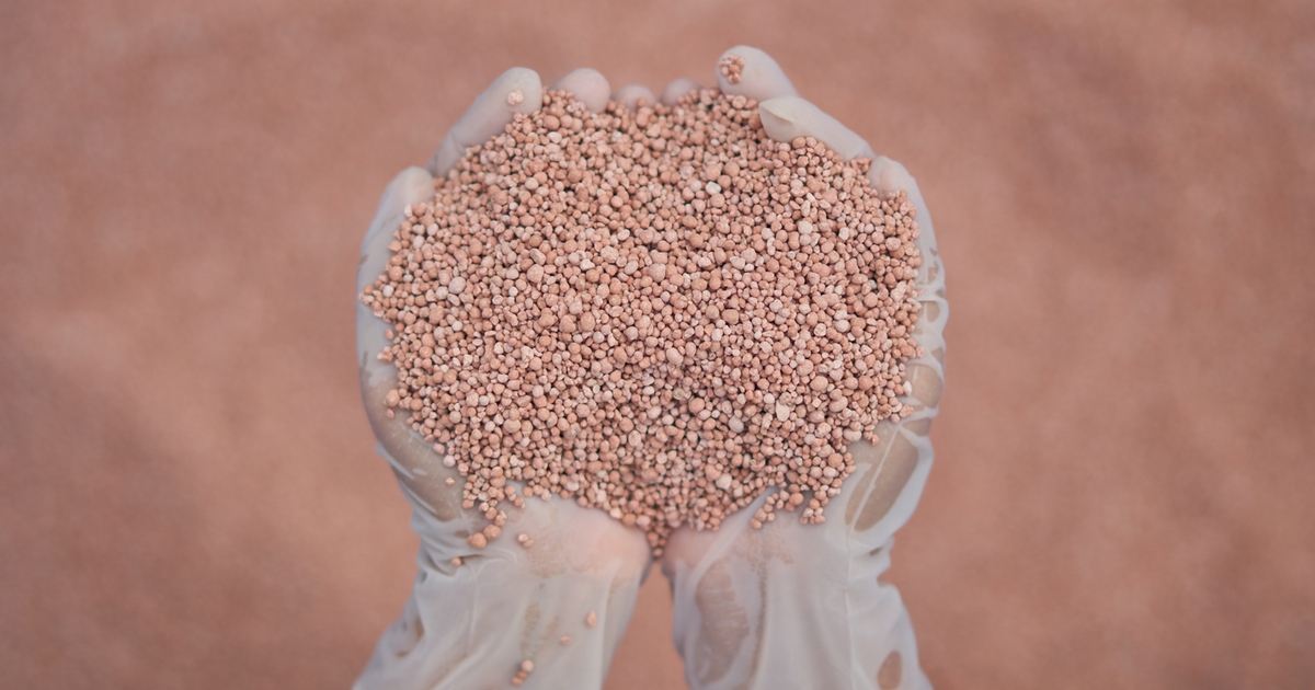 Follow these guidelines when applying potash