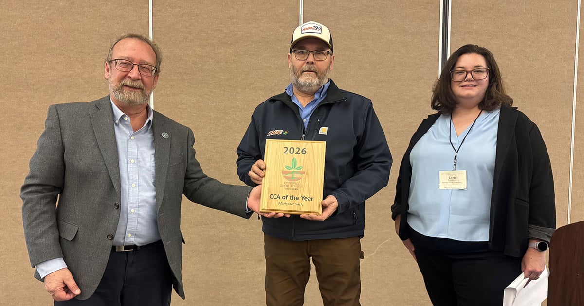 Mark McClintic wins Michigan crop adviser award