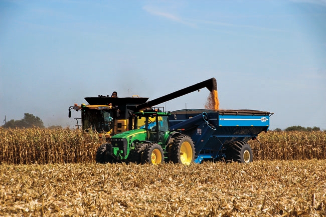 Kinze’s autonomous tractor system tested in field by farmers | Farm ...