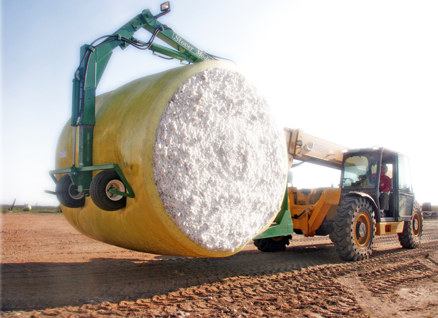 More round modules of cotton (Photo Gallery) | Farm Progress