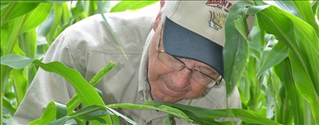 4 to receive 2016 Eminent Farmer/Rancher, Homemaker awards