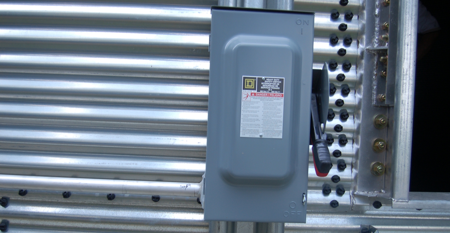 Put safety first when grain bins plug