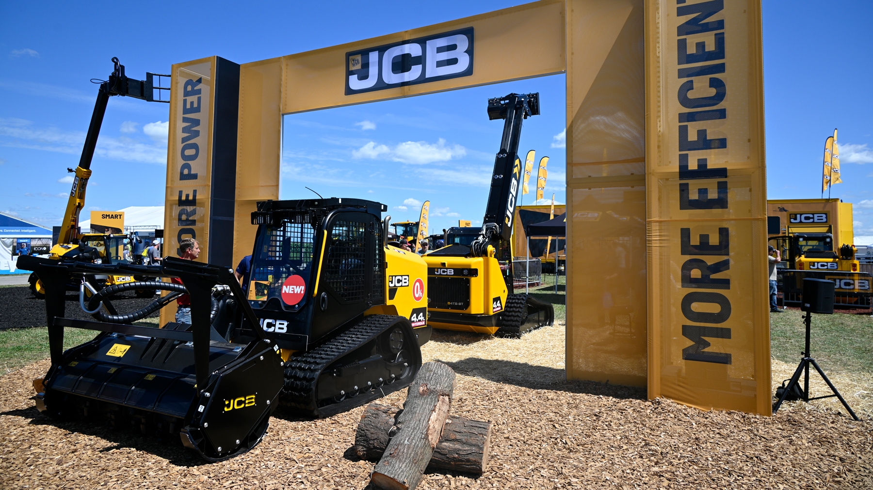 JCB unveils powerful new compact track loaders