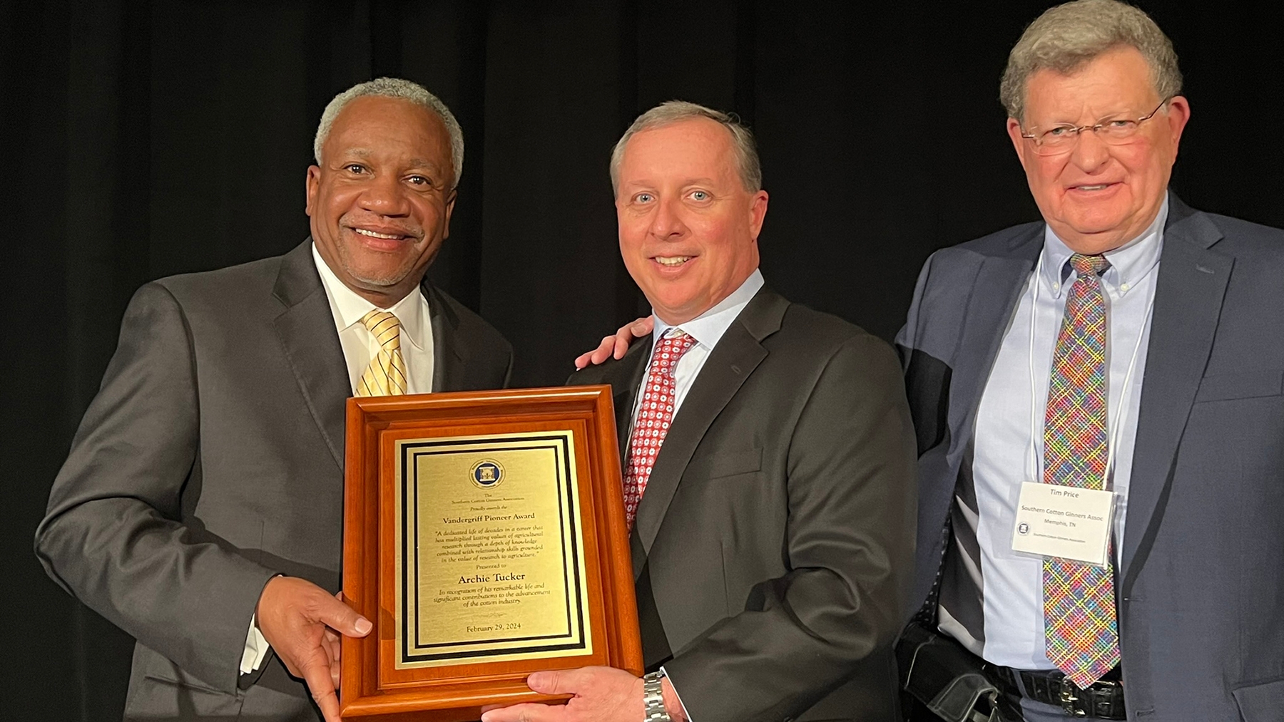 Archie Tucker named Vandergriff Award winner