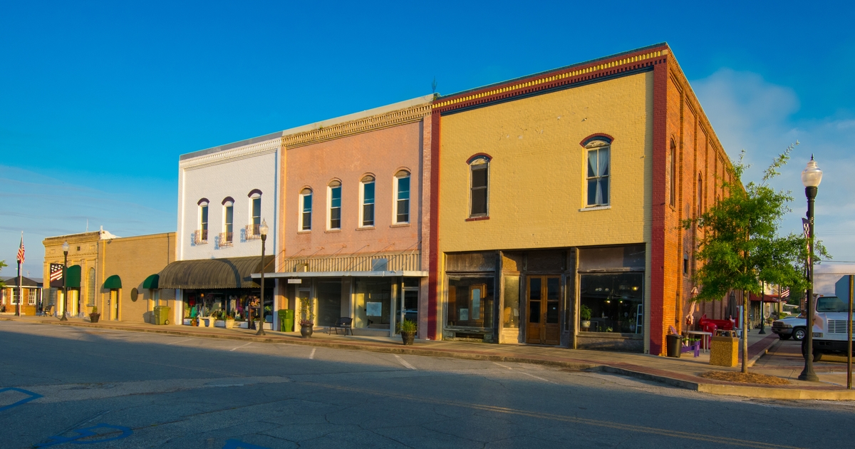 The rural exodus marches on