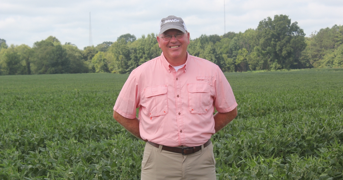 Hula visits Midsouth