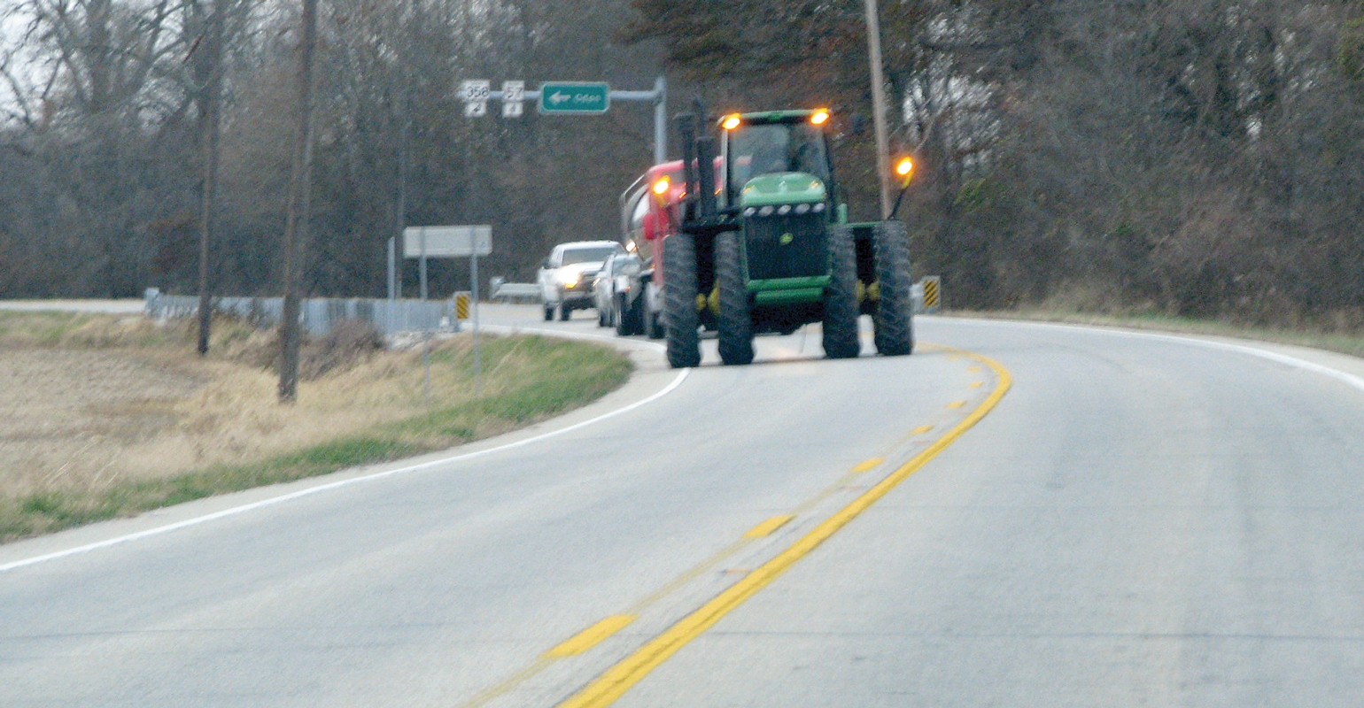 6 safety rules for farm equipment on roads