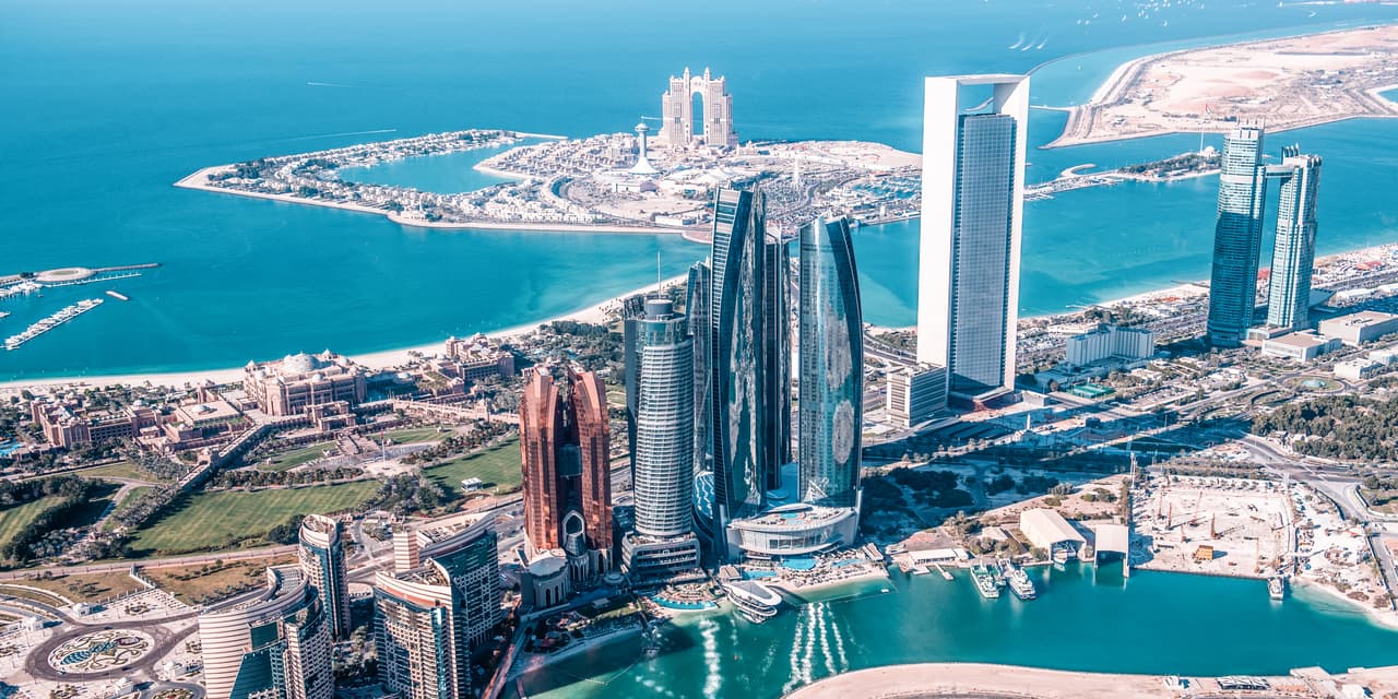 Abu Dhabi Inseln für Ruhe- und Abenteuersucher | DERTOUR
