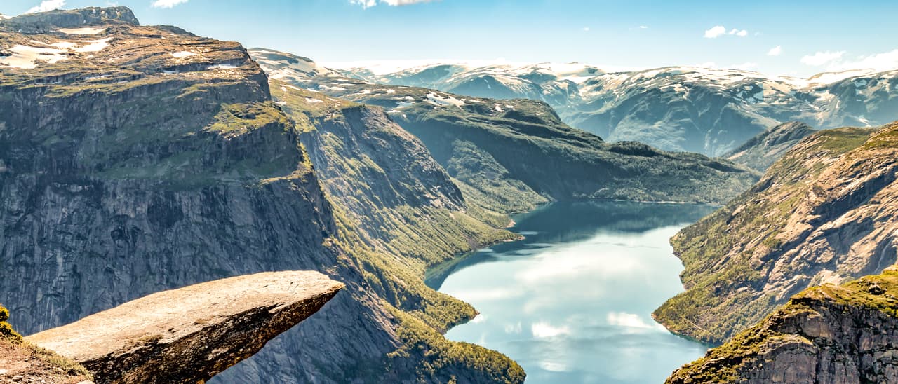 Fjorde Norwegen – Steile Küsten und tiefes Blau | DERTOUR