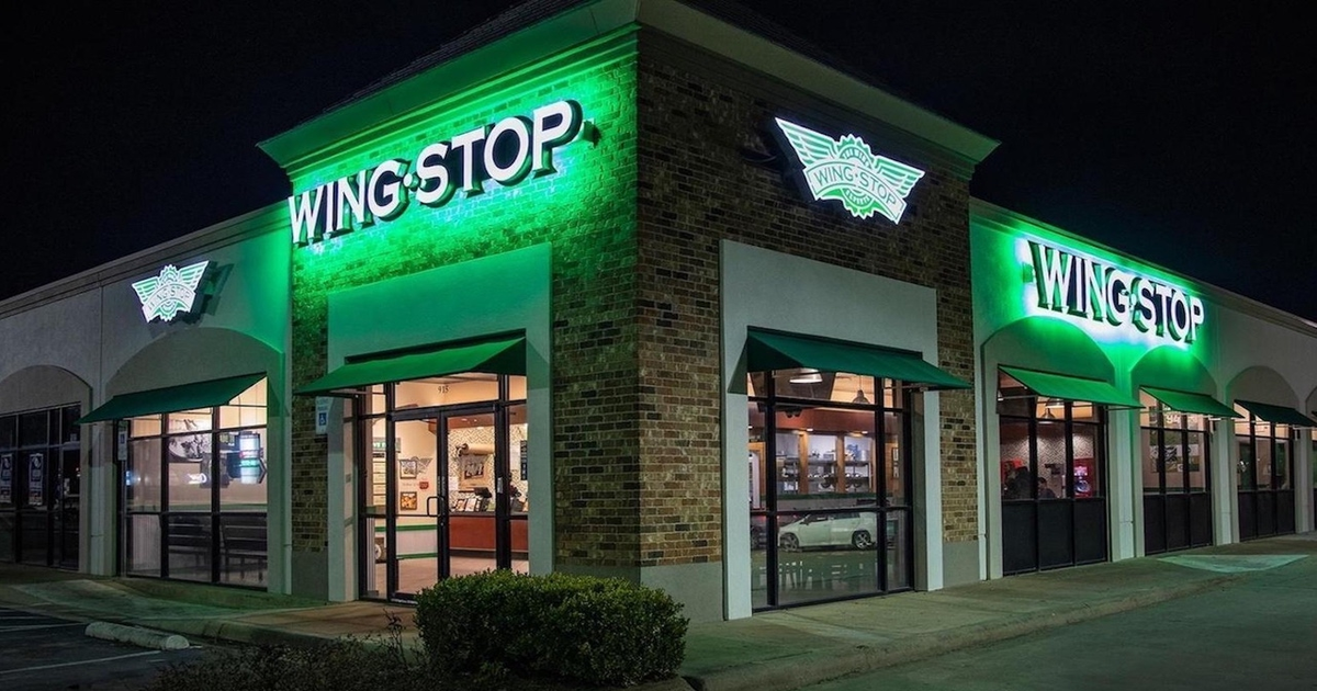 Wingstop tests a new kitchen operating platform