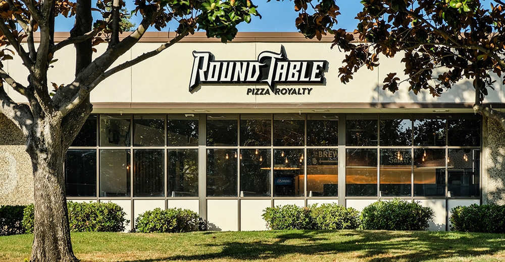 Round Table Pizza Logo Round Table Pizza® Ignites Appetites By