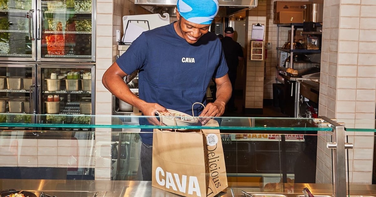 CAVA launches assistant general manager program