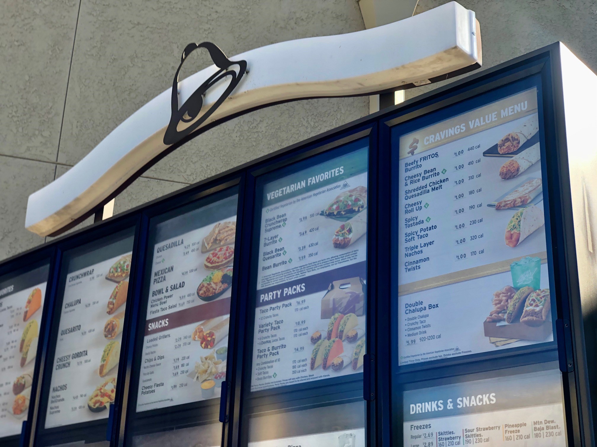 Taco Bell dollar menu expands to 21 items with the return of Double ...