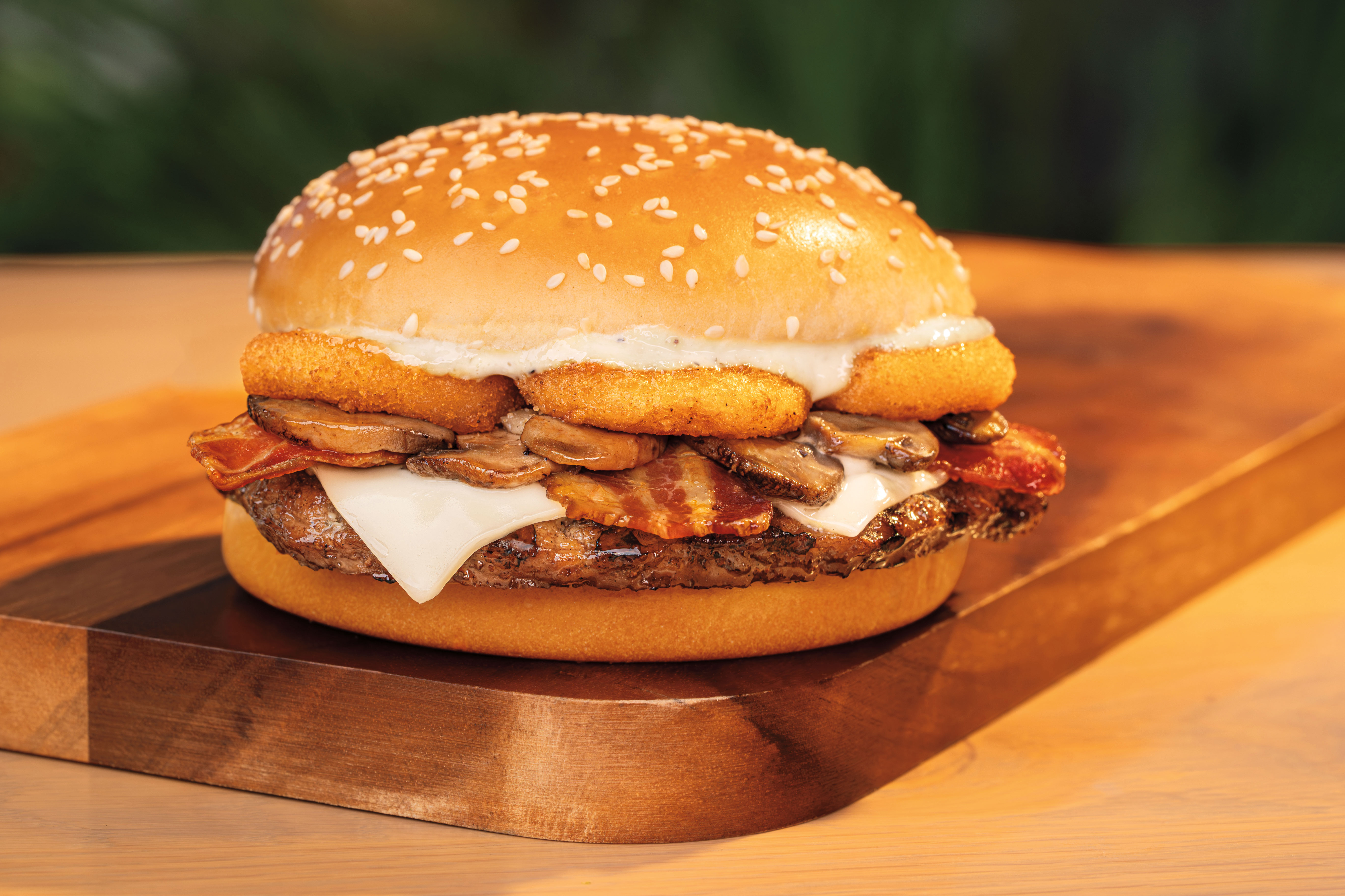 Burgers go back to basics — with a twist