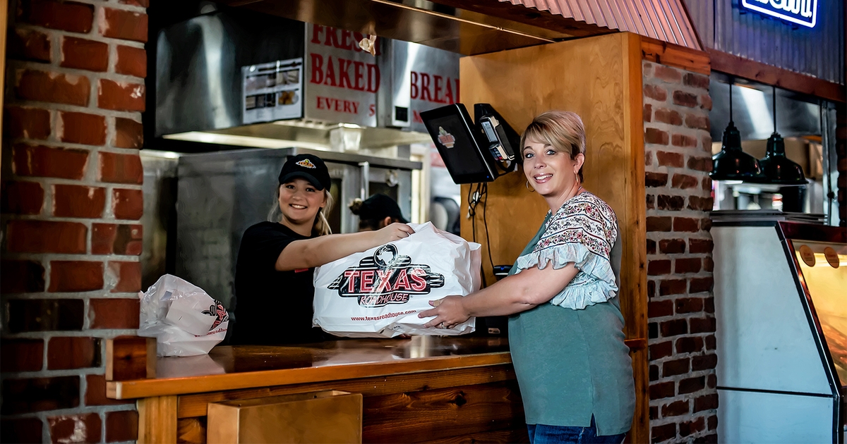 How one casual-dining chain thrived with off-premises business