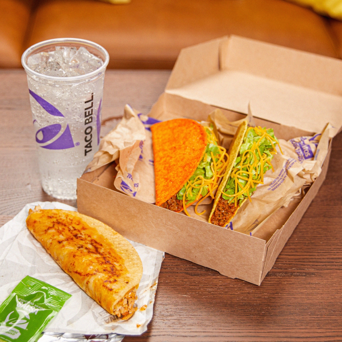 taco bell bell cantina