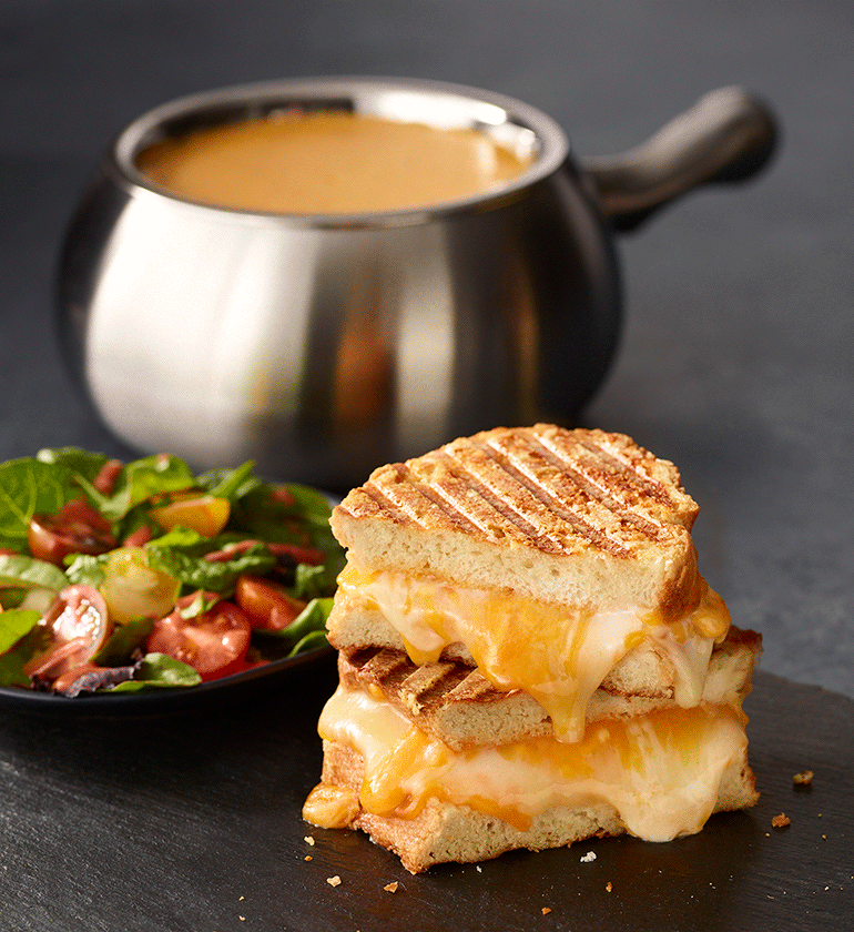 Melting Pot’s new design features ‘hot kitchen,’ expanded bar