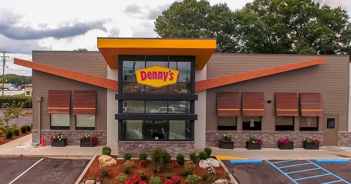 Denny’s looks to highlight convenience with off-premises options