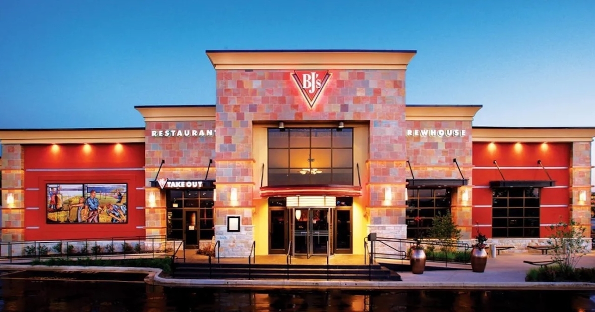 BJ’s restaurants, El Pollo Loco, delivery robots